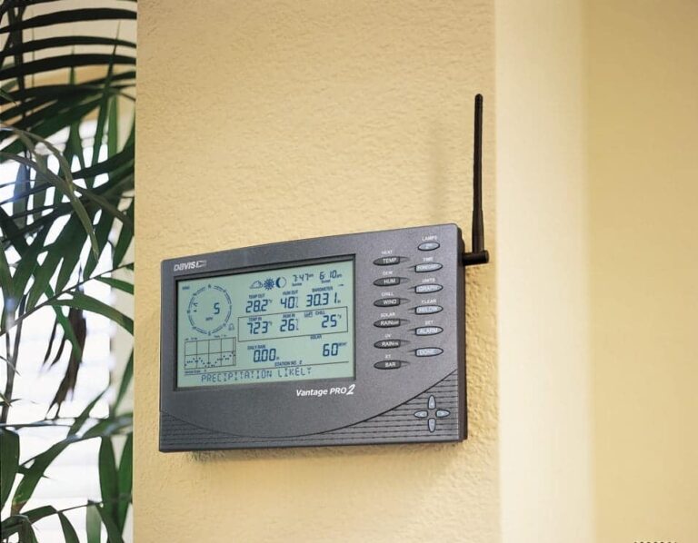 Davis Vantage Pro2 Review - The Weather Station Experts